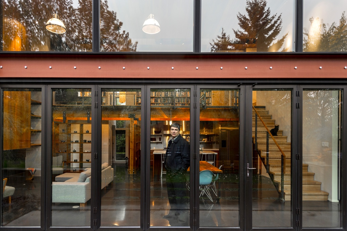 Seattle: Matthew Stannard | Urbis Magazine