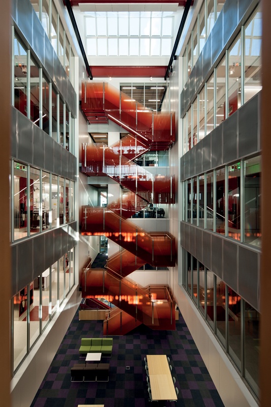 Social pathways: UoA Science Centre | Architecture Now