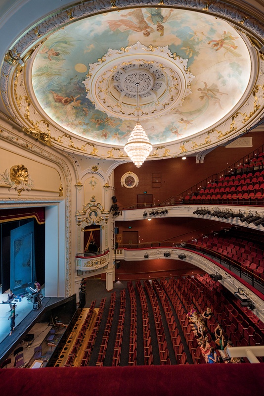 Isaac Theatre Royal | Architecture Now