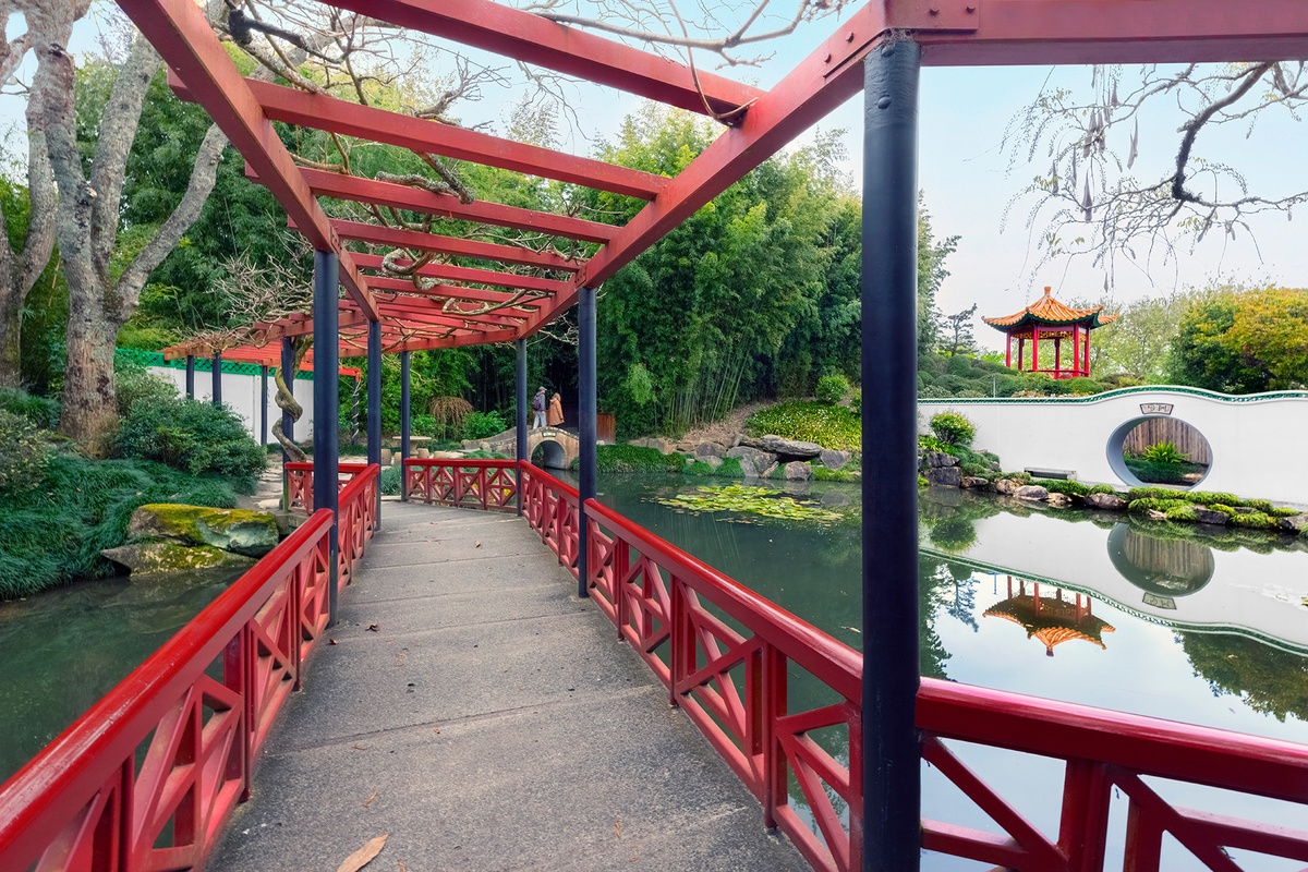 The Time Traveller’s Guide to Hamilton Gardens | Architecture Now