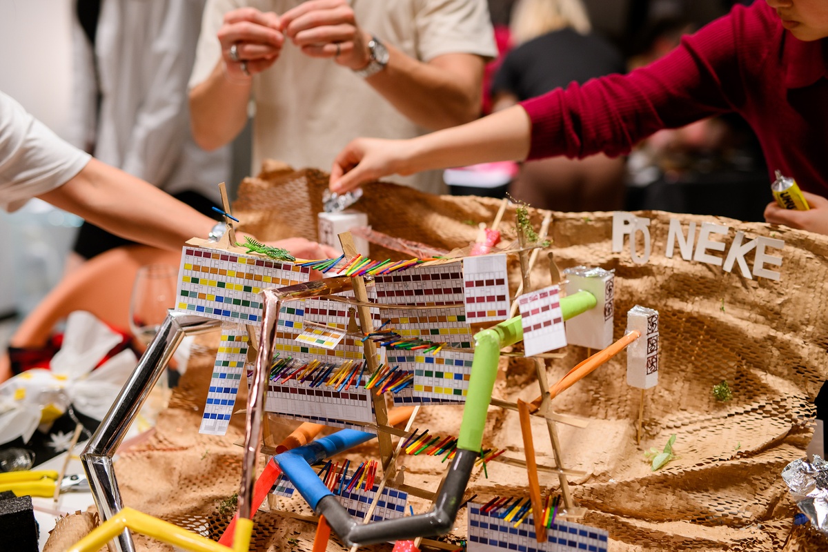Model Citizens repurpose the Gordon Wilson Flats | Architecture Now