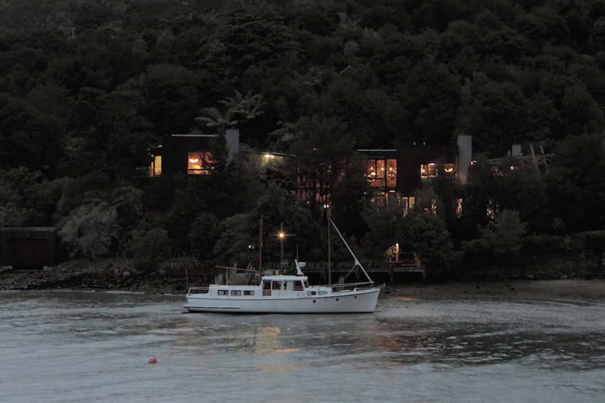 Waterfall Bay House: video | Architecture Now