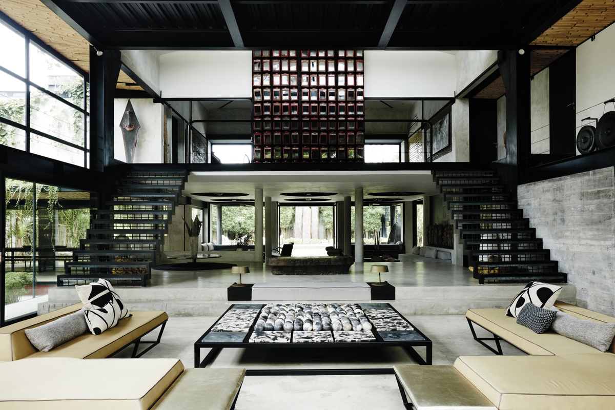 Doors wide open: Bali Villa | Architecture Now