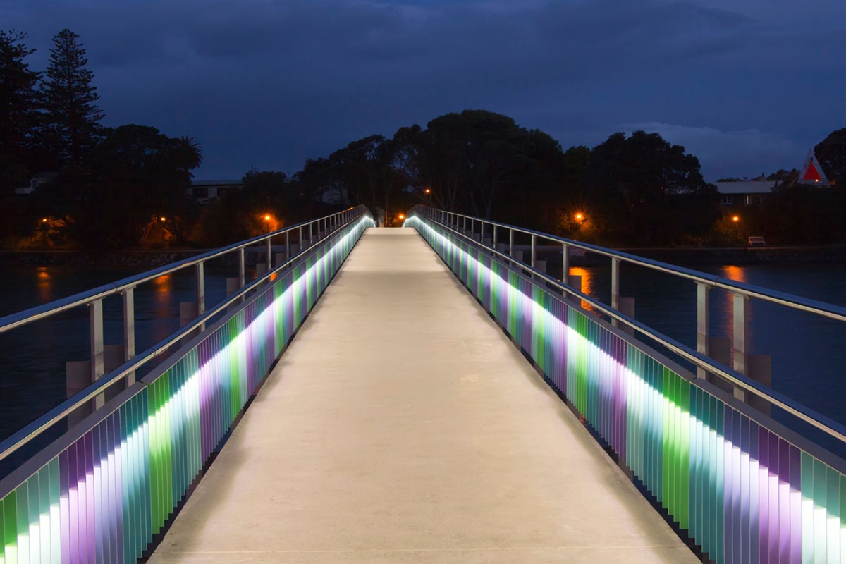 Bossley Architects' Kopua Footbridge in Raglan | Architecture Now