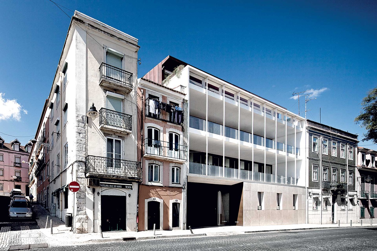 High society | Urbis Magazine