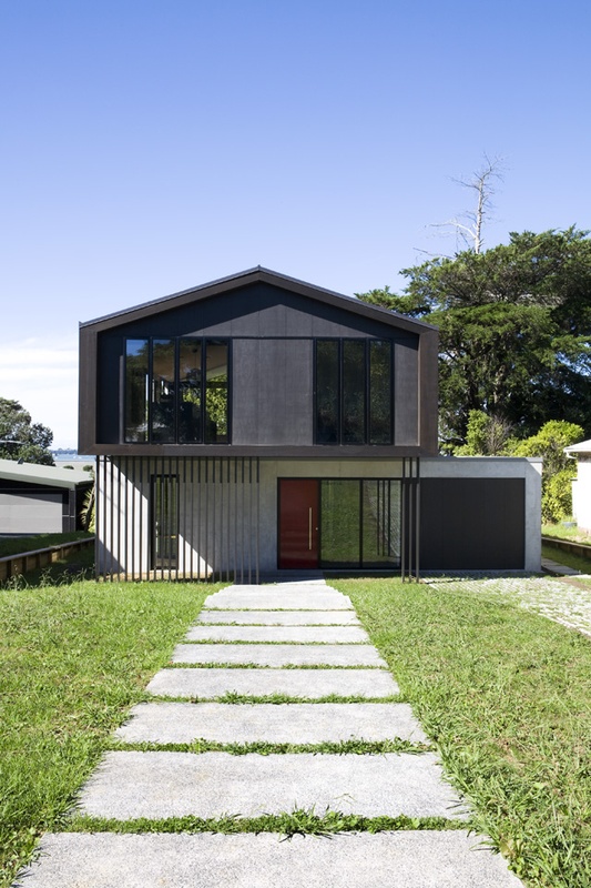 Family house by Dorrington Architects | Architecture Now