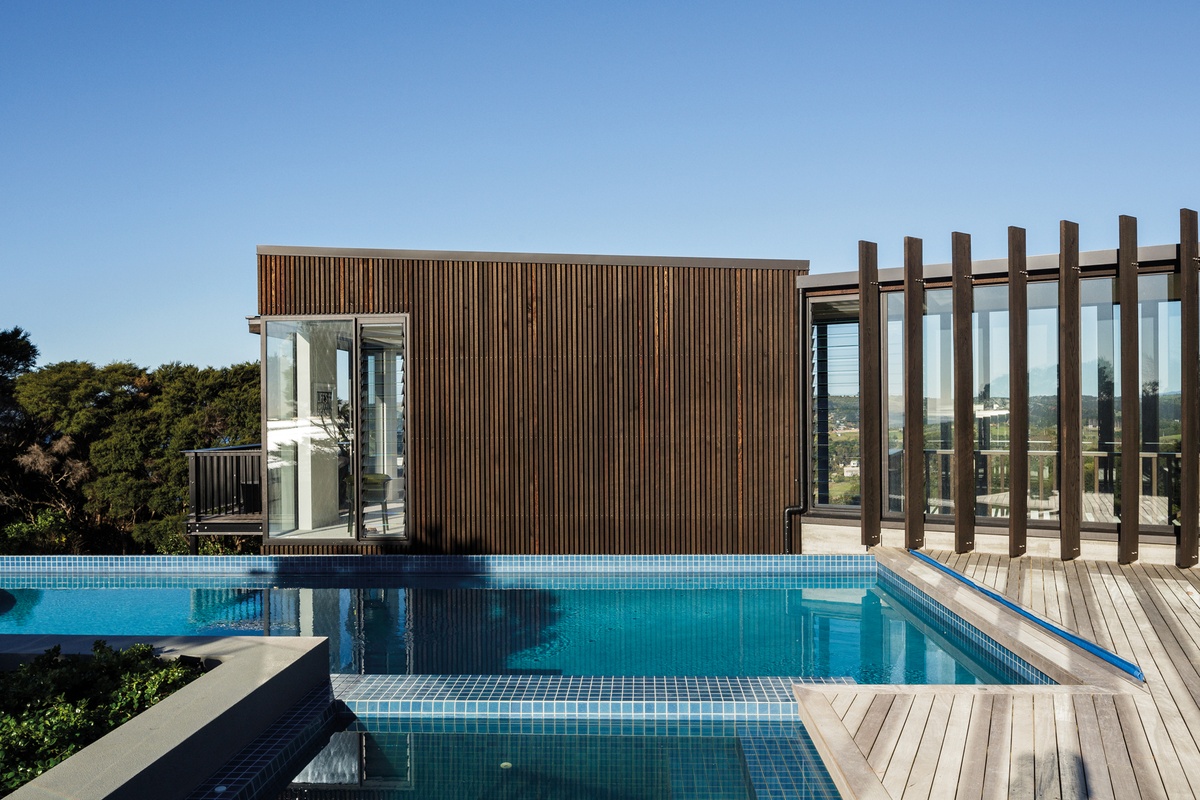 Creating a journey: Ridge House | Architecture Now