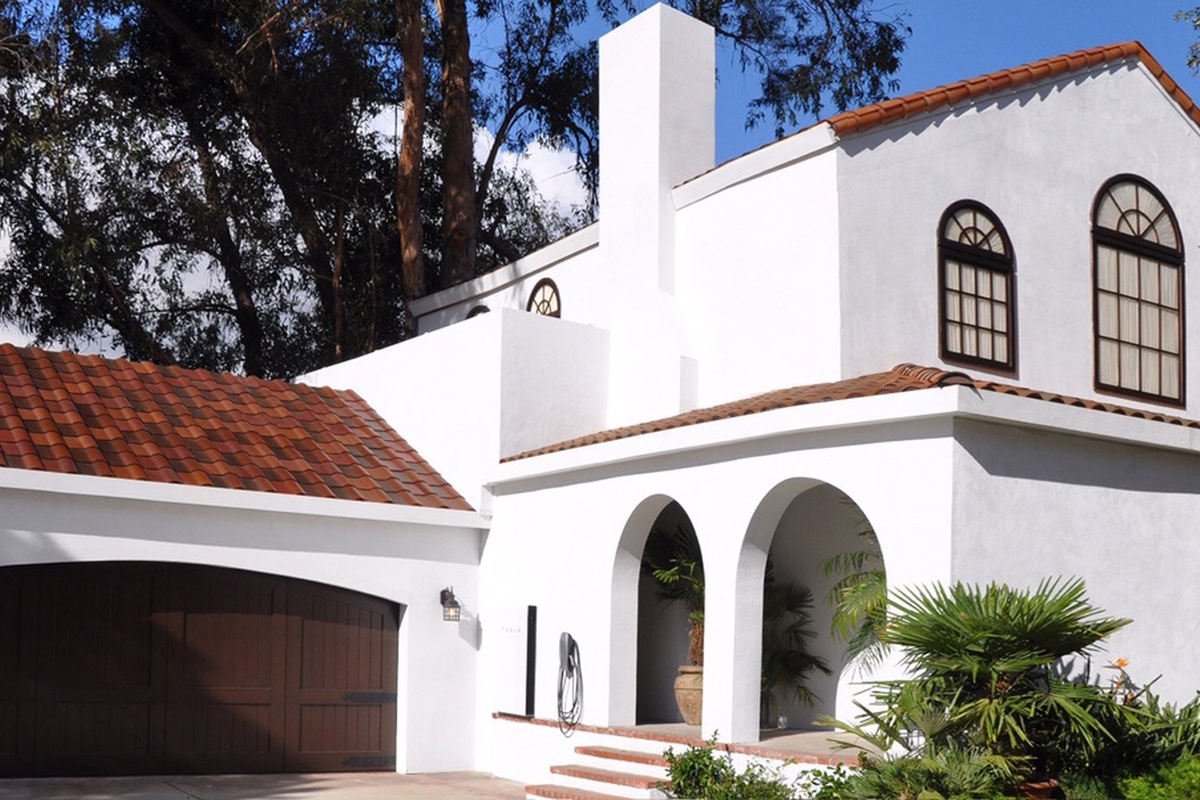 Tesla and SolarCity launch rooftop solar tiles and Powerwall 2.0 ...