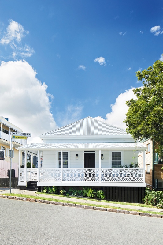 Lessons in scale, proportion and materiality: Albert Villa ...