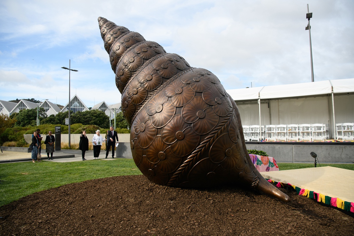 Pacific Islands Memorial unveiled at Pukeahu National War Memorial Park ...