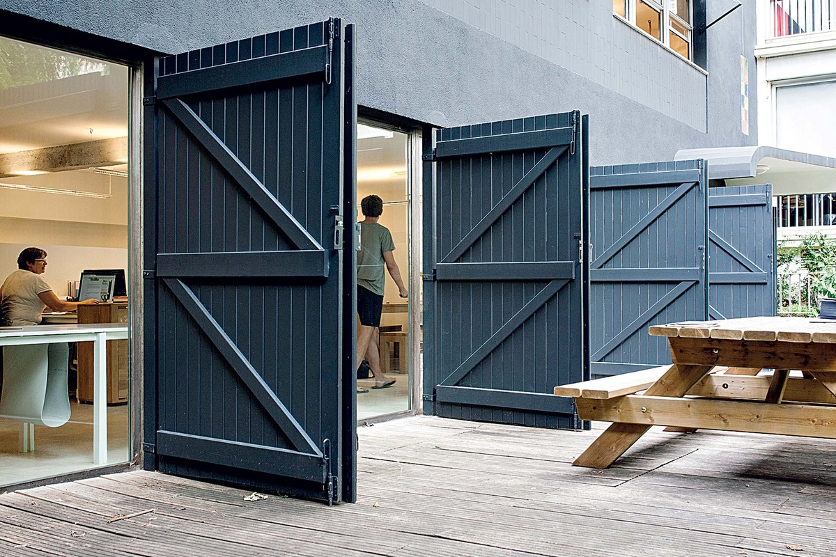 Paris: Anne-Cécile Comar | Urbis Magazine