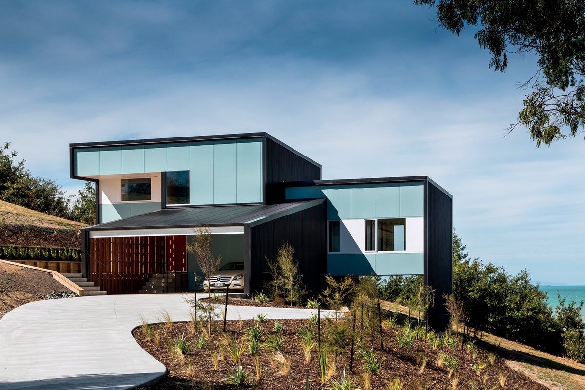 Inescapable views: Ruby House | Architecture Now