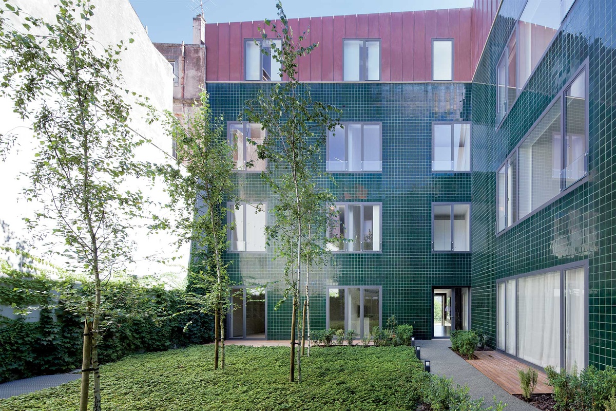 High society | Urbis Magazine