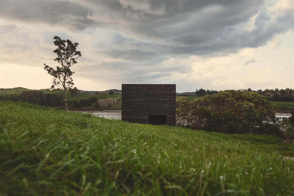 Vale: Jeremy Toth | Architecture Now