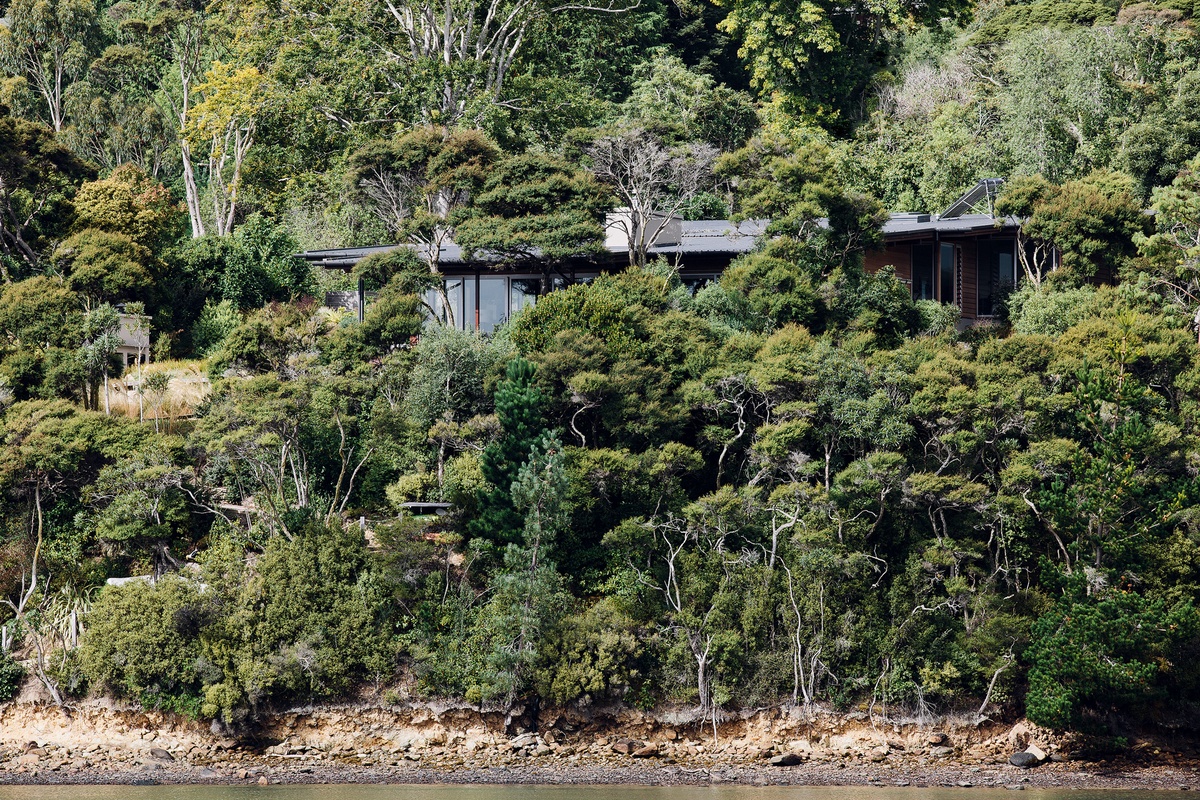 Houses revisited: Doctors Point house | Architecture Now