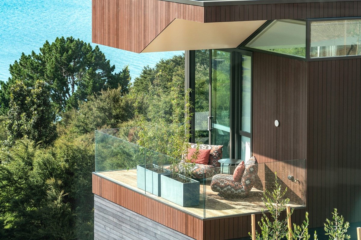 Luxury villas demonstrate a greener way on Waiheke Island ...