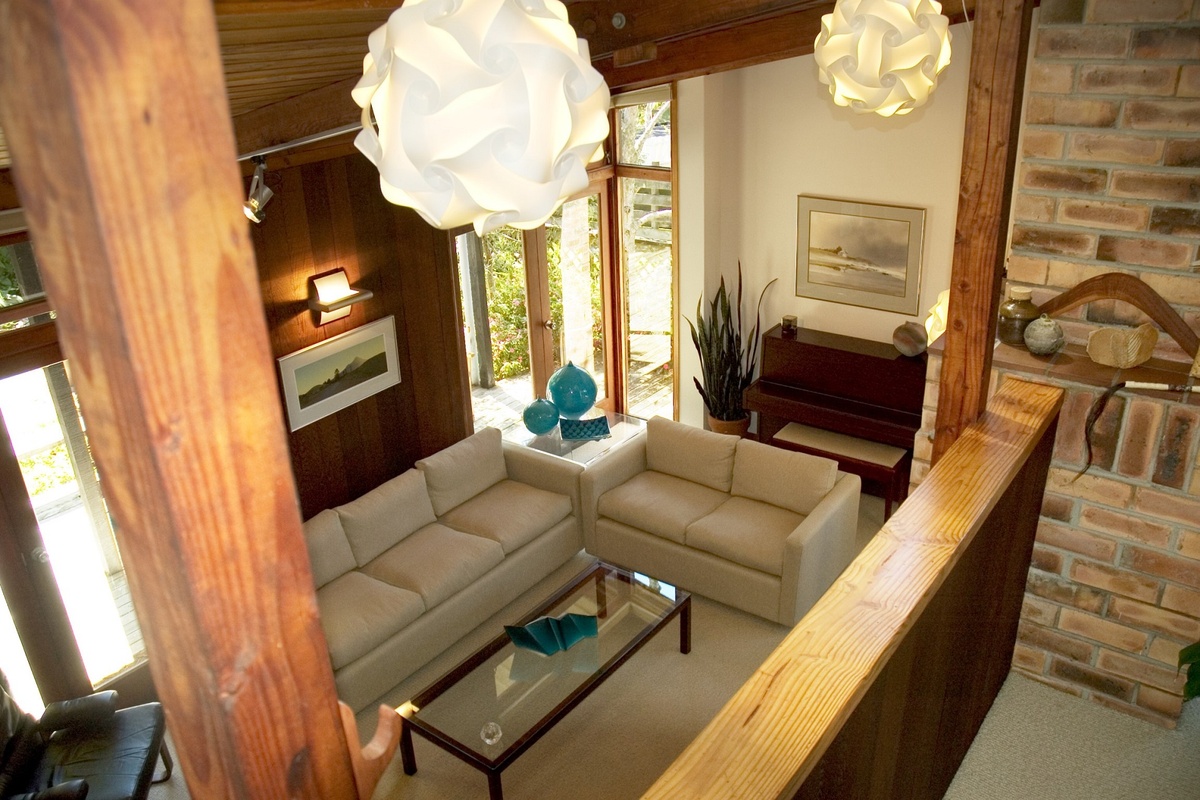 Enduring architecture award-winning house on the market | Architecture Now