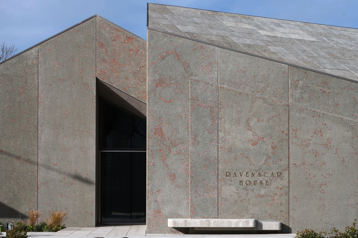 A rock emerging from the depths | Architecture Now