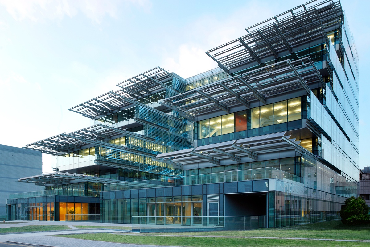 Harnessing sunshine | Architecture Now