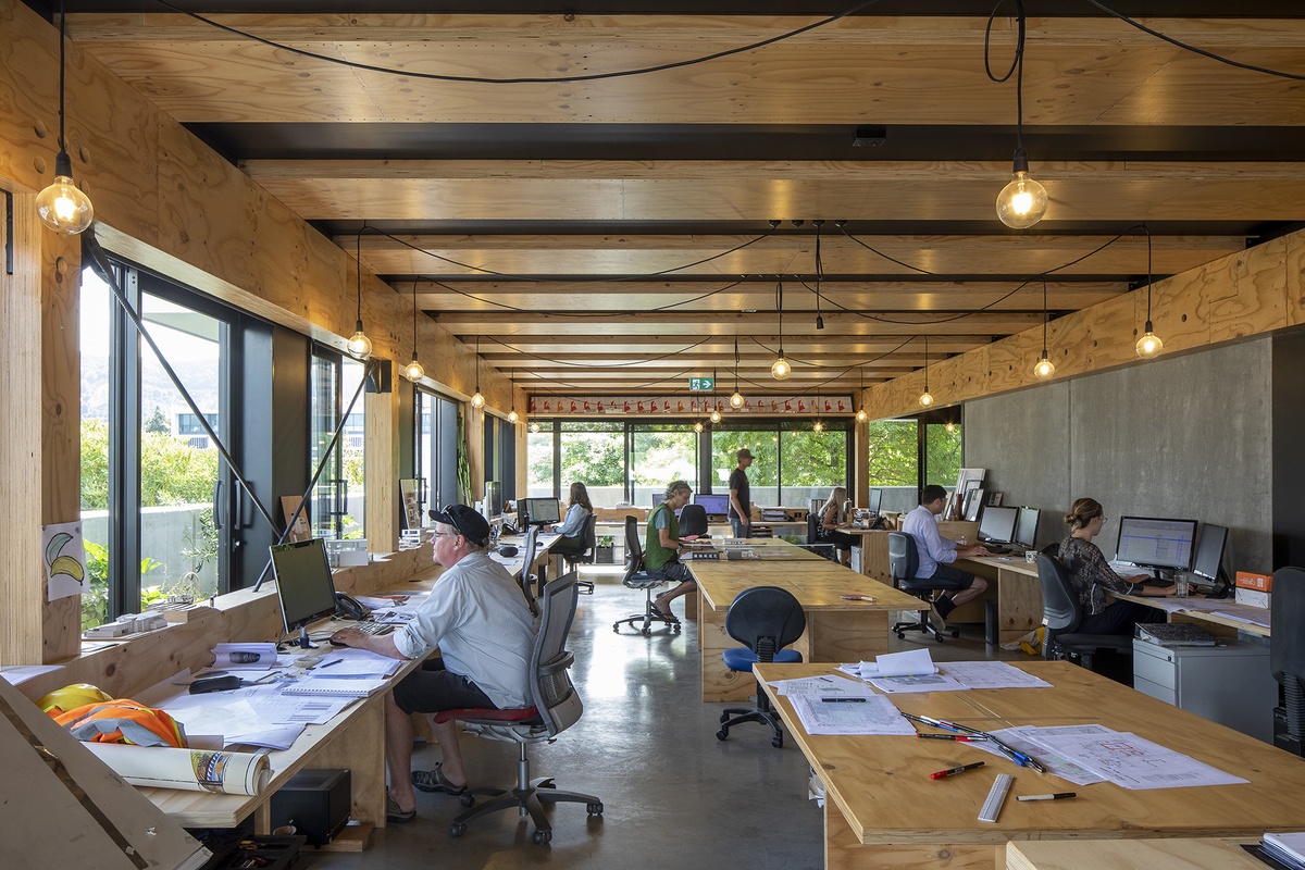 The inside-outside thing at work | Architecture Now