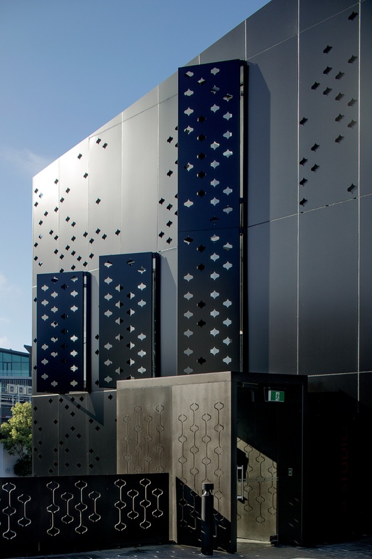 Black Building – Mackelvie Street Precinct | Architecture Now