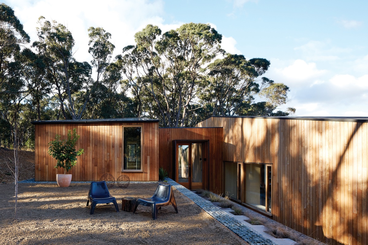 ‘A neat trick’: Two Halves House | Architecture Now