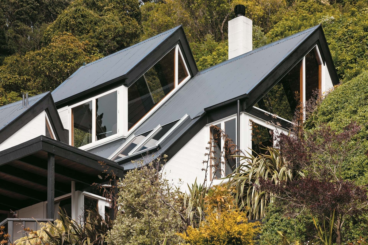 High on a hill | Architecture Now