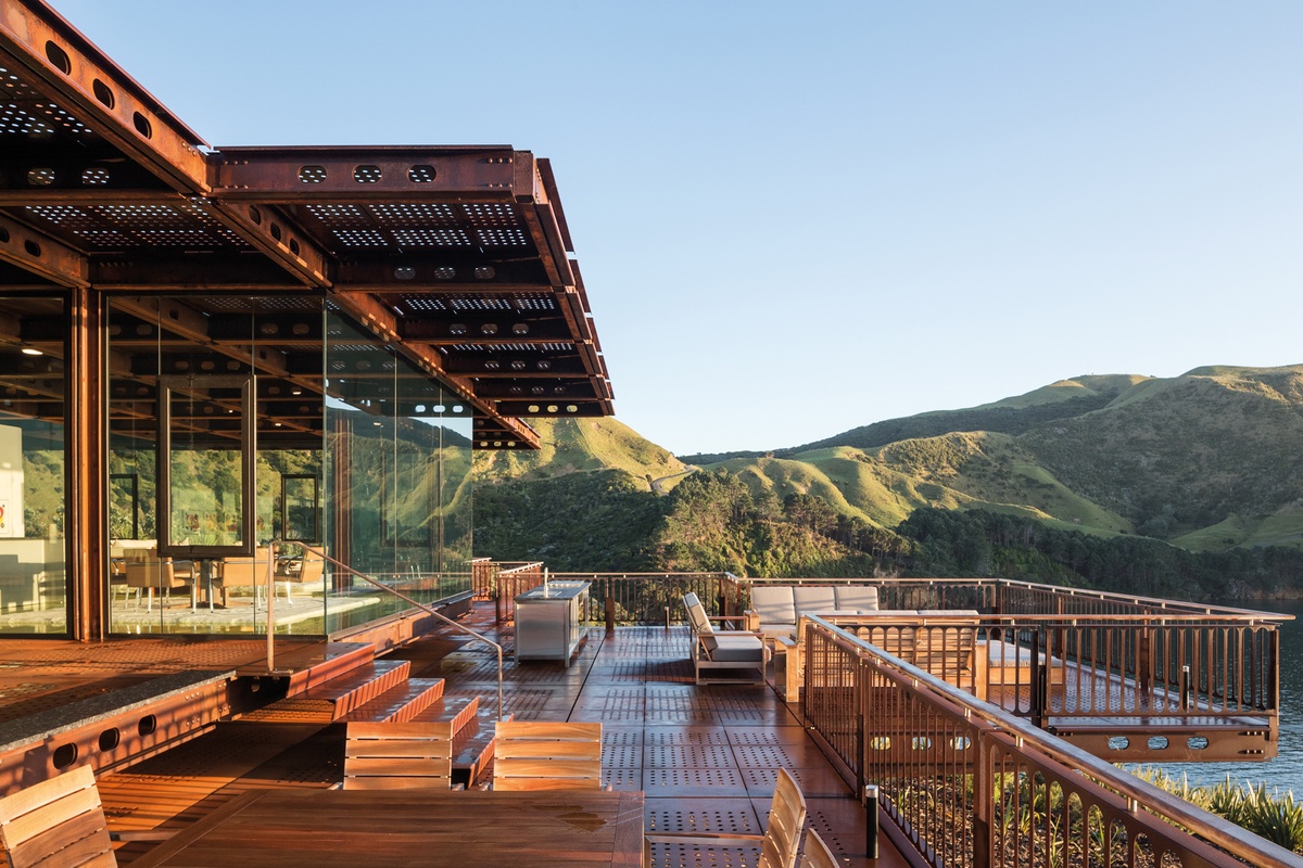 Twenty years of Hot Houses: Part one | Urbis Magazine