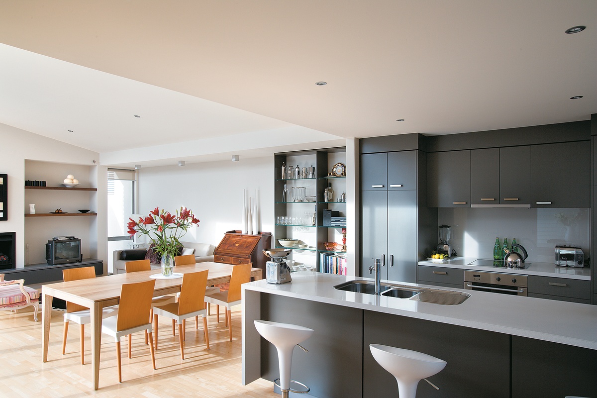 Houses Revisited: Living inside out | Architecture Now