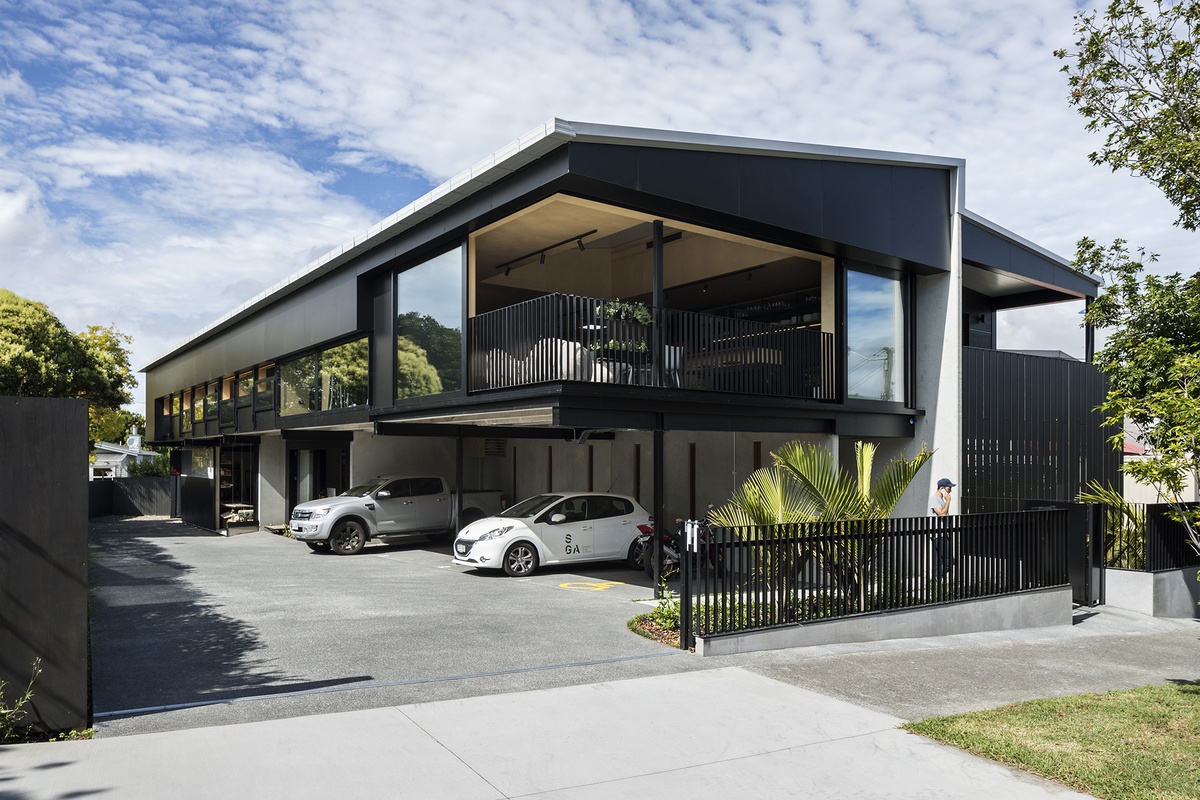 Dave Strachan awarded highest honour in New Zealand architecture ...