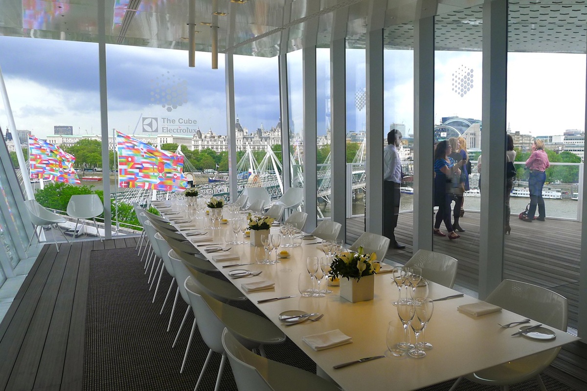 Moveable feast | Urbis Magazine